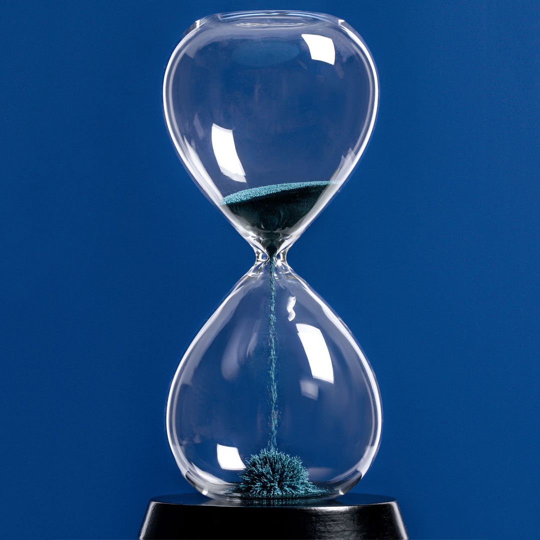 Магнитные песочные часы Elusive Time Blue Edition купить по цене 1 790 ...